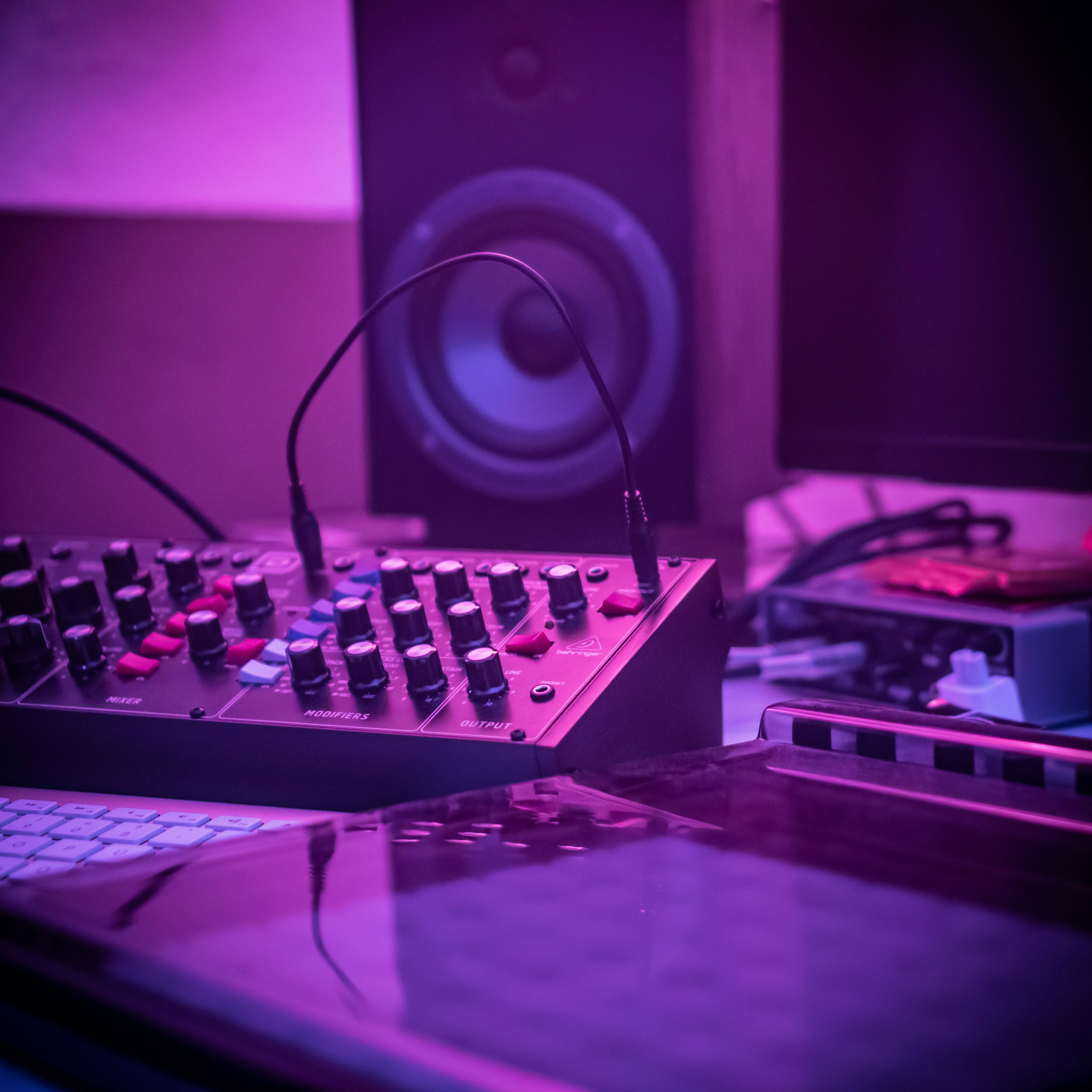Electronic – KZ audio Europe